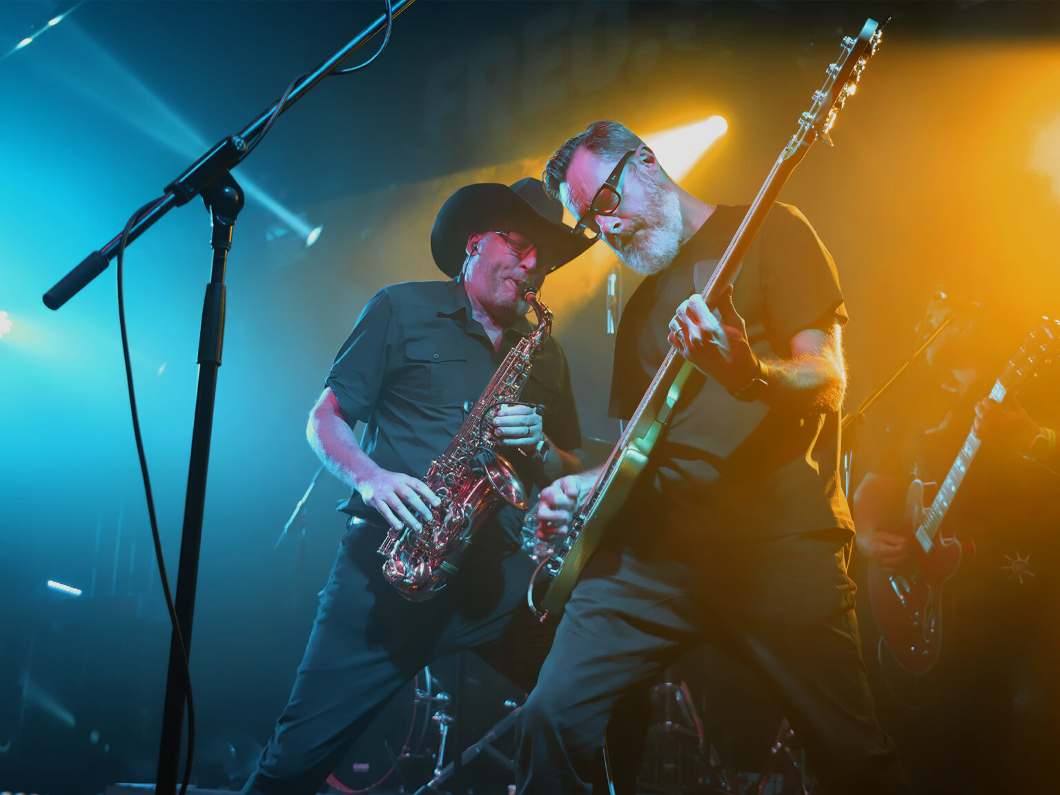 LIVE REVIEW: Jon Stevens with special guest Laurie Luke - The Rockpit