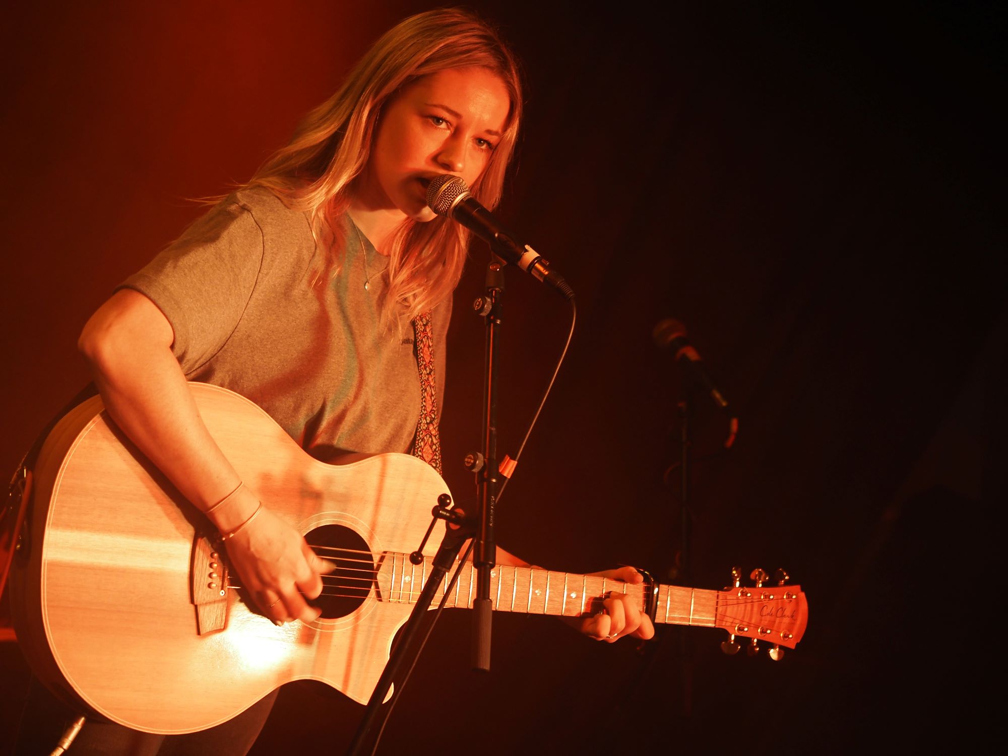 LIVE REVIEW: Laura Evans with special guest Harriet Rose - Live at ...