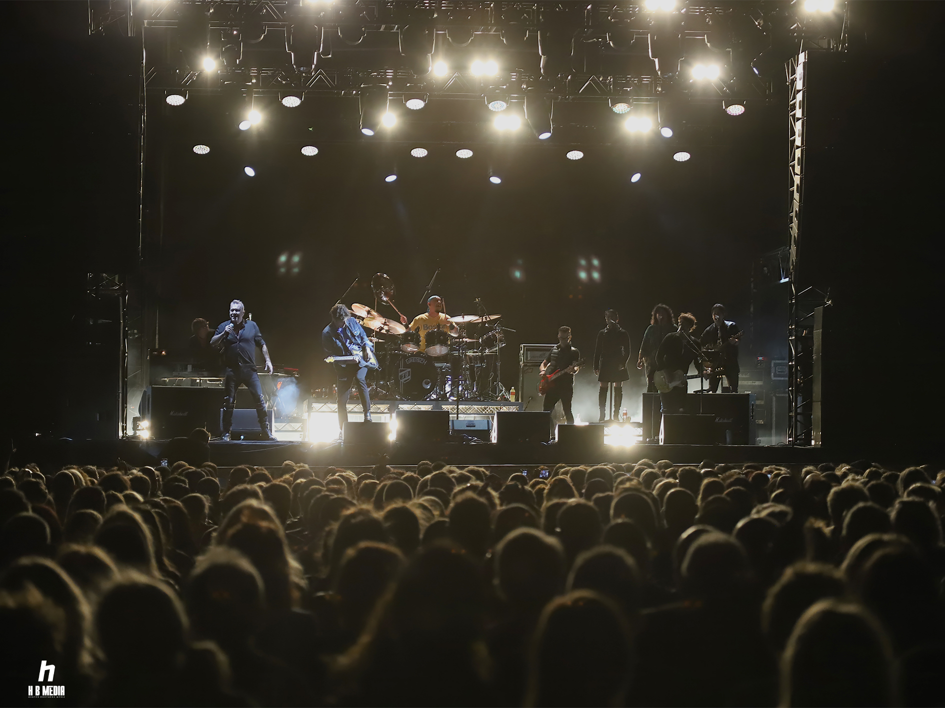 LIVE REVIEW: Jimmy Barnes with special guests Mahalia Barnes & The ...