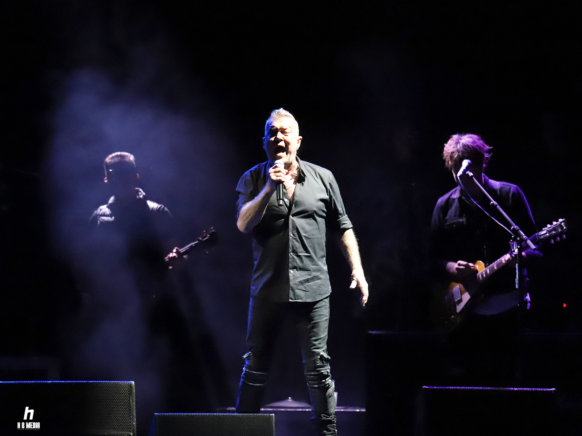 LIVE REVIEW: Jimmy Barnes with special guests Mahalia Barnes & The ...