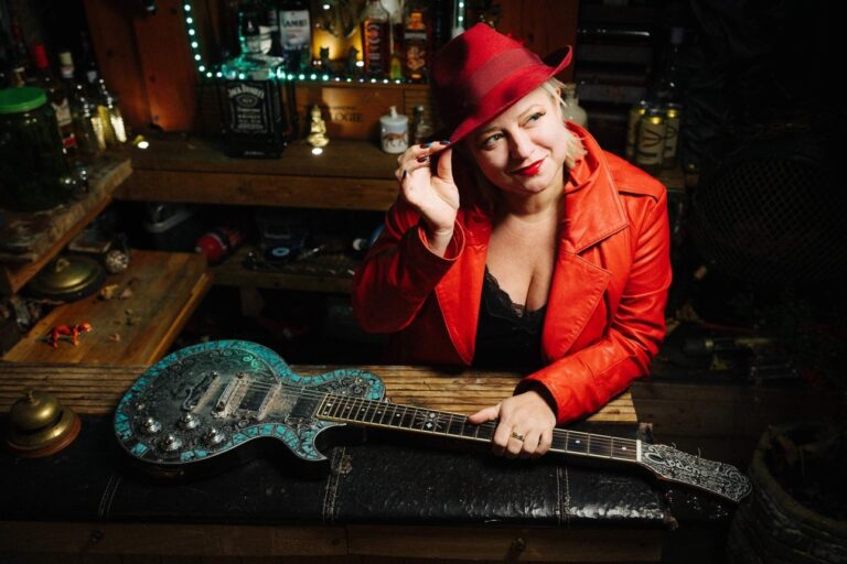 BEX MARSHALL releases new single '5AM' - The Rockpit