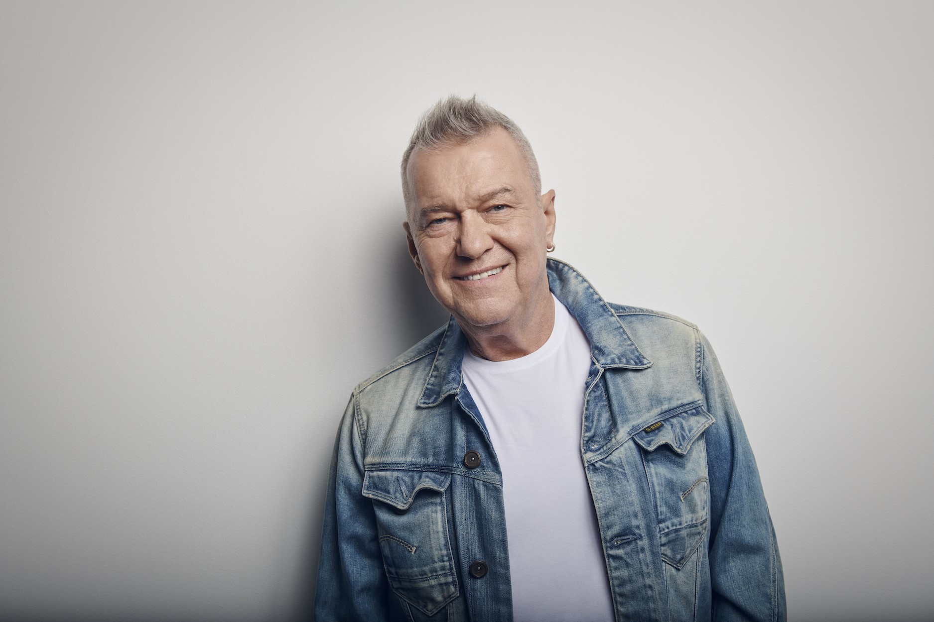 JIMMY BARNES Announces His Return To The Stage For The “Hell Of A Time ...