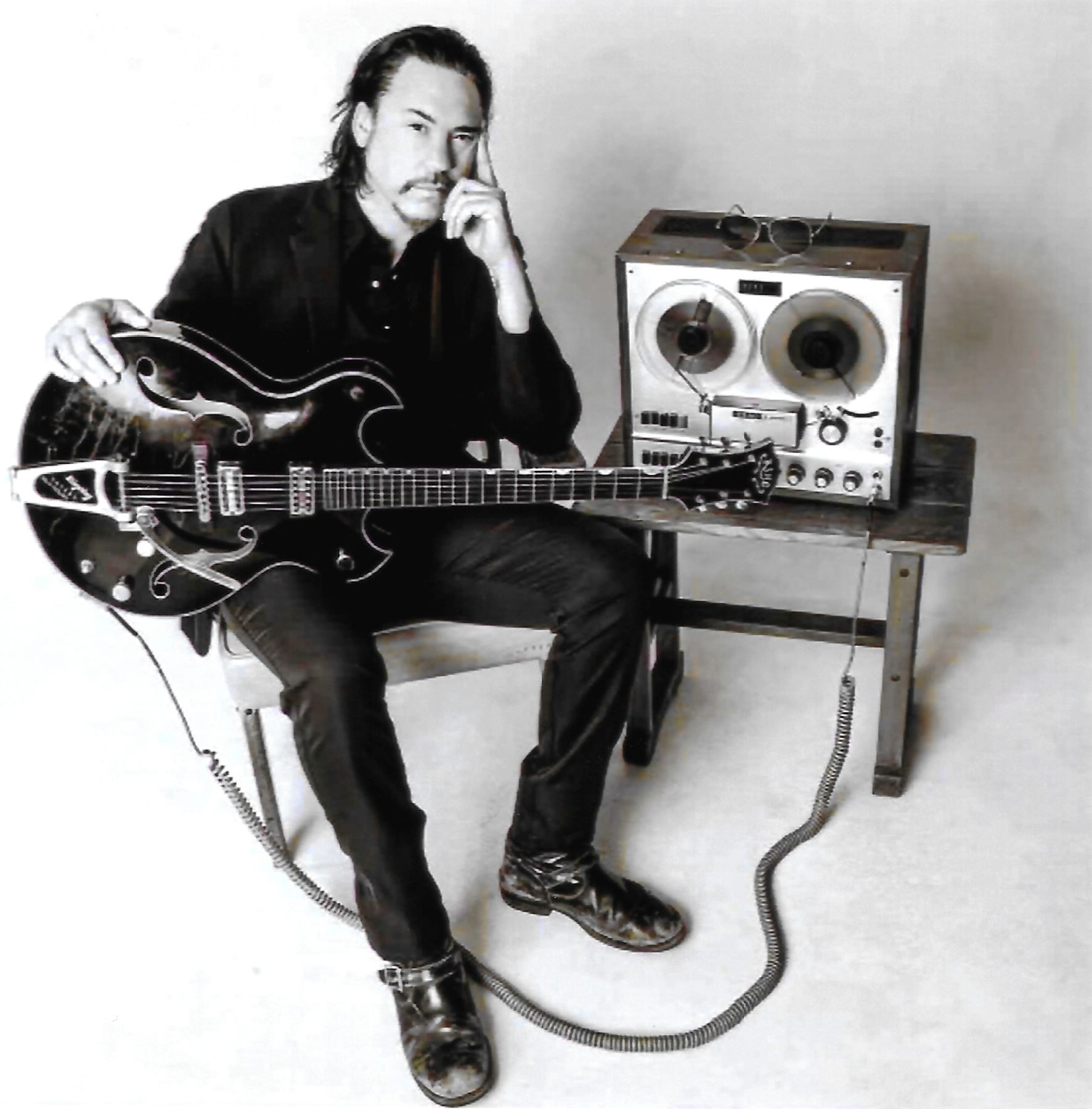 INTERVIEW: JESSE DAYTON Talks Death Wish Blues, Working With Samantha ...