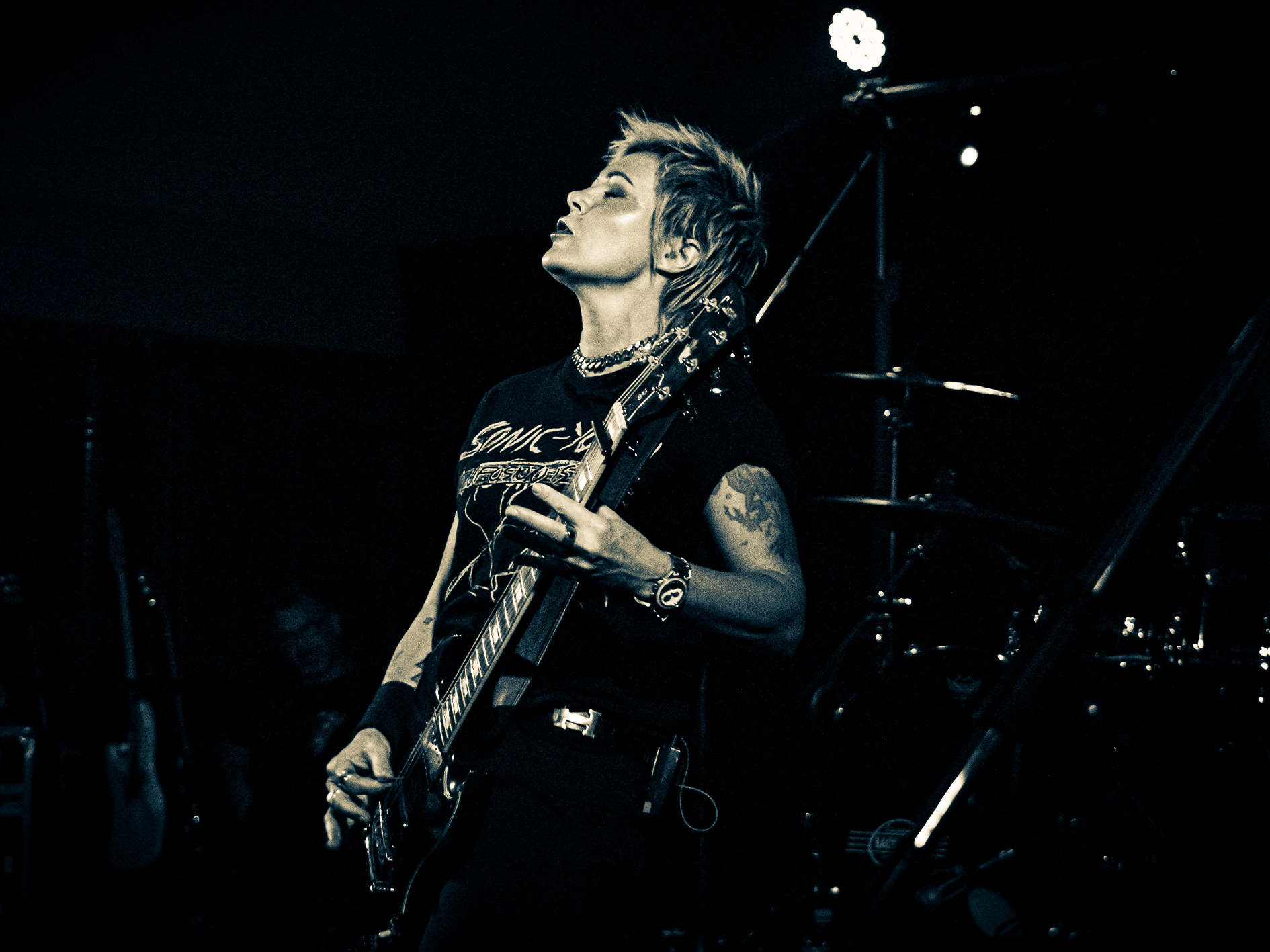 INTERVIEW: SARAH McLEOD From The Superjesus Talks About Their First New ...