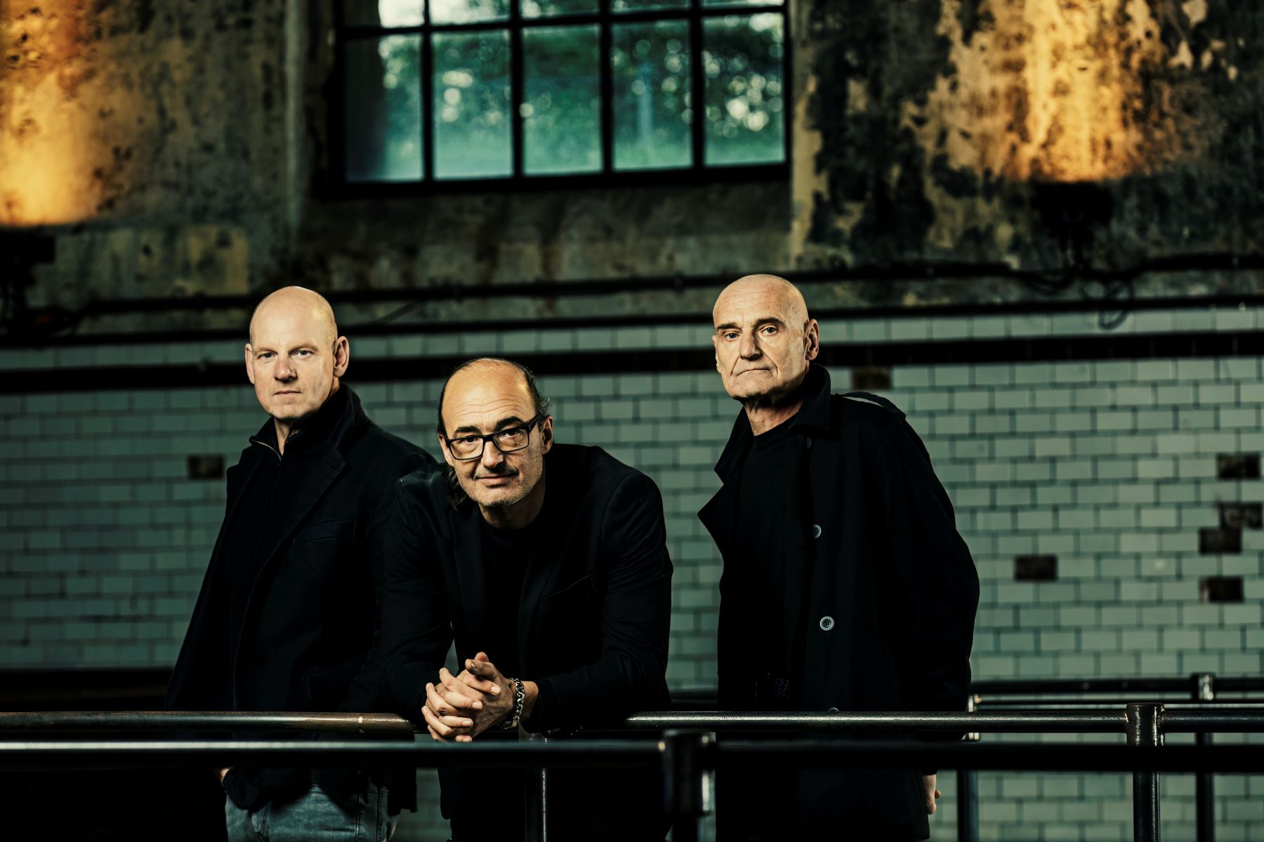 EVERON Reveal Lyric Video For New Single “Until We Meet Again” - The ...