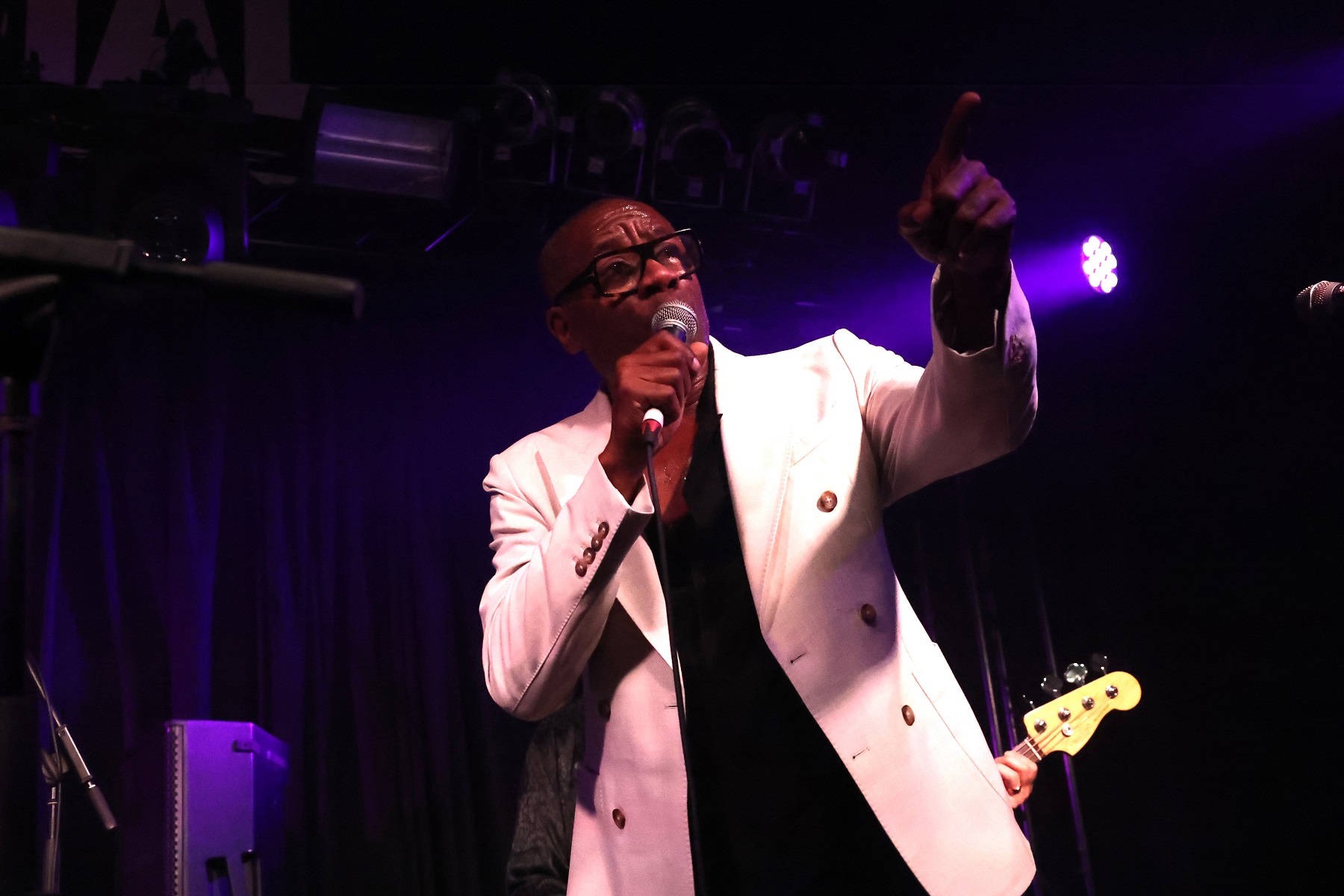 LIVE REVIEW: ROACHFORD - Then and Now - Greatest Hits Tour - Freo ...